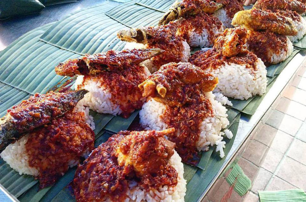 Ali Nasi Lemak – Roadtrippers.asia